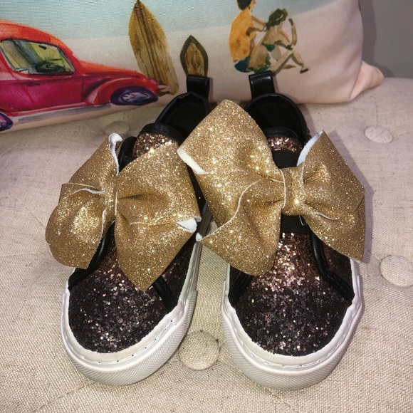 JoJo Siwa | Shoes | Jojo Siwa Girls Sequin Bow Toes Lace Gold Slip On ...